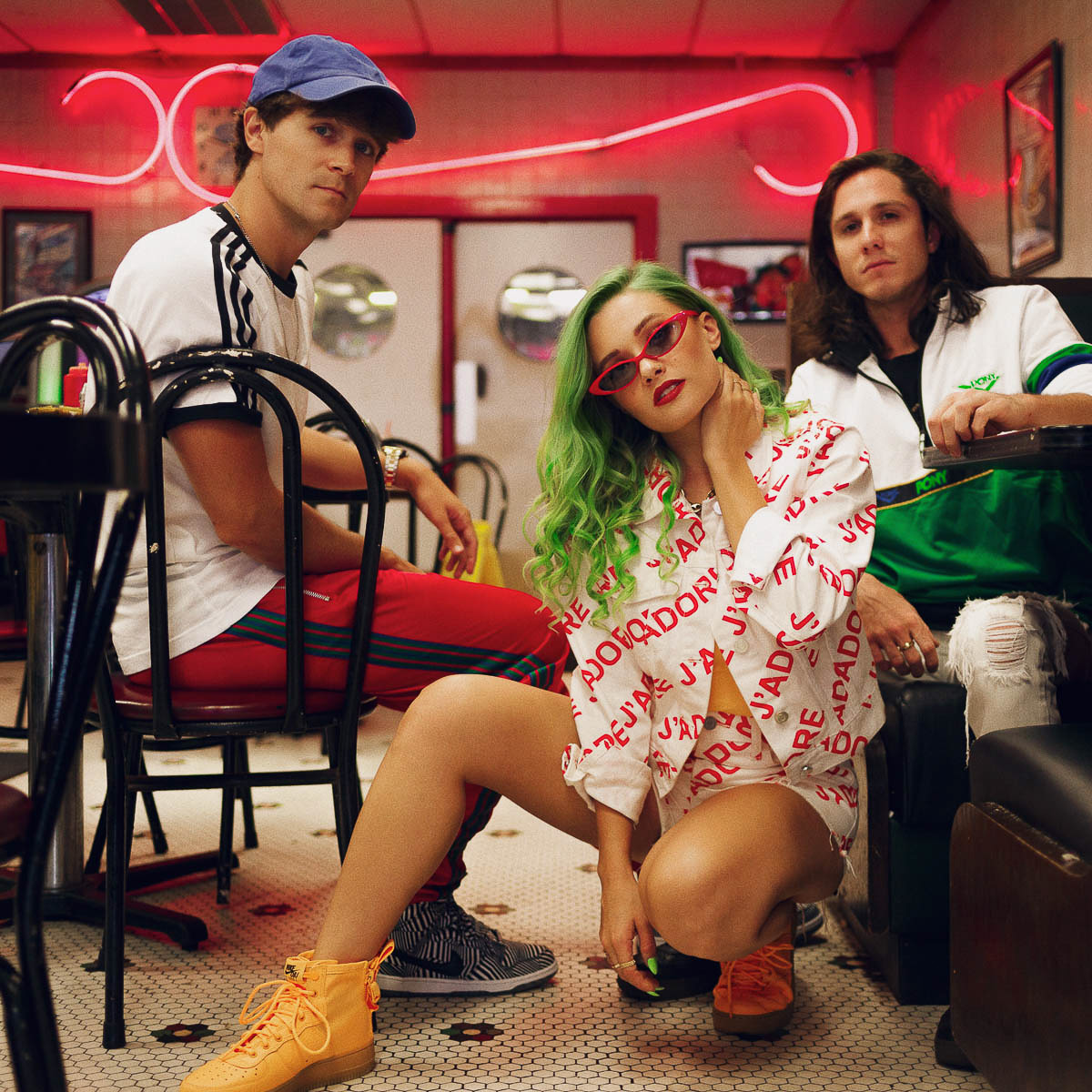 IMY2 - Band - Newcomer - Nashville - Trio - the HEG